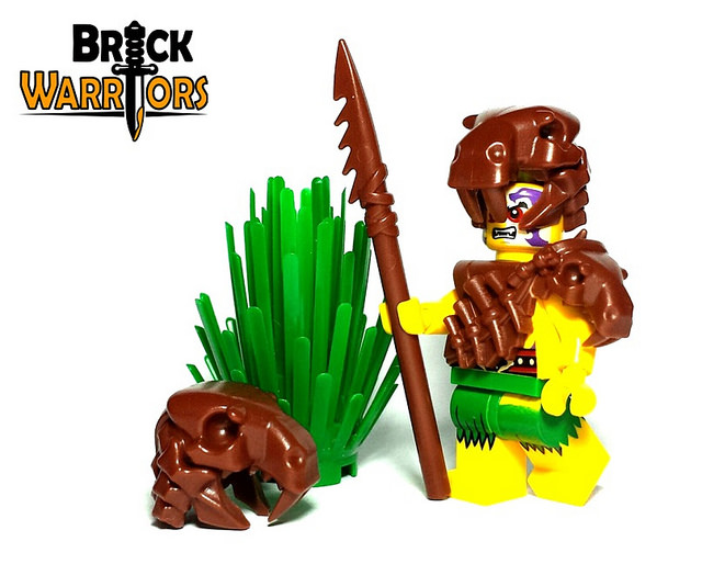 Custom LEGO Armor Spotlight - Sabertooth Armor - BrickWarriors
