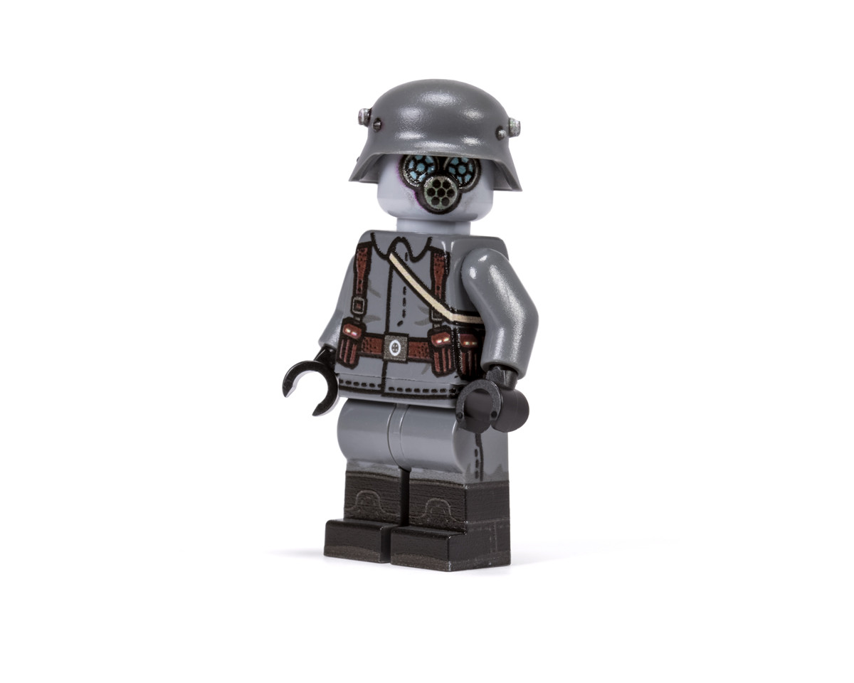 WWI German Cavalry Lancer - Brickmania Toys