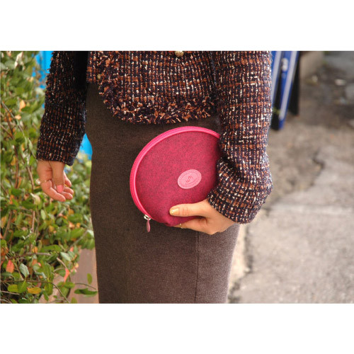 WM Scallop felt zip pouch cute pouch - fallindesign.com