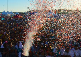 Buy Confetti Cannons and Loose Confetti | Confetti Supermarket