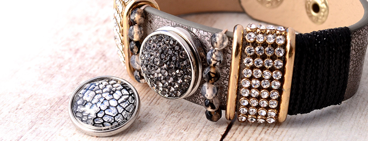Snap Jewelry - Interchangeable, Personalized, Affordable | SnapAccents